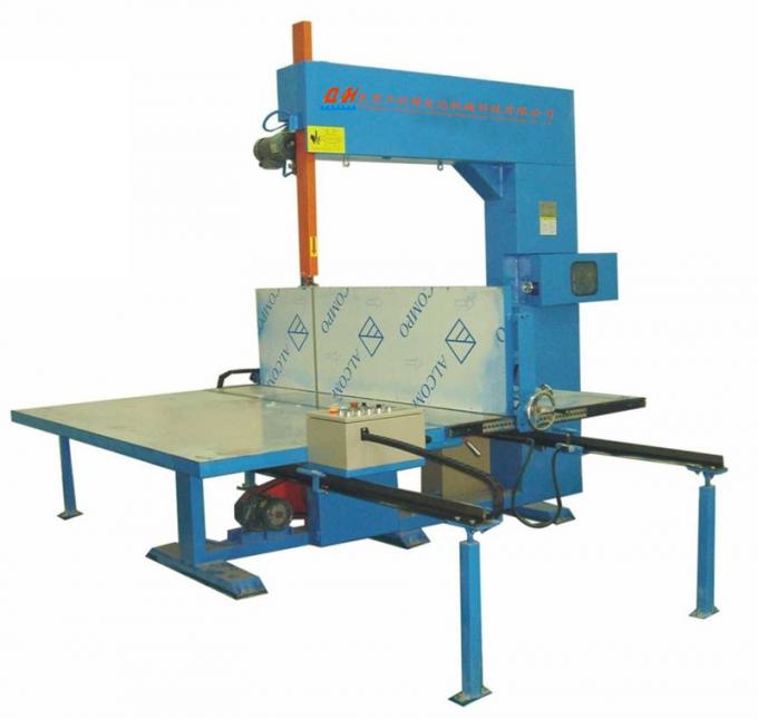 CNC Contour Cutting Machine / Sponge Cutting Machine 1.74KW For Square ...